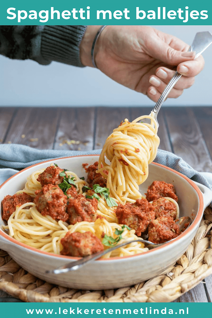 Spaghetti met balletjes in tomatensaus
